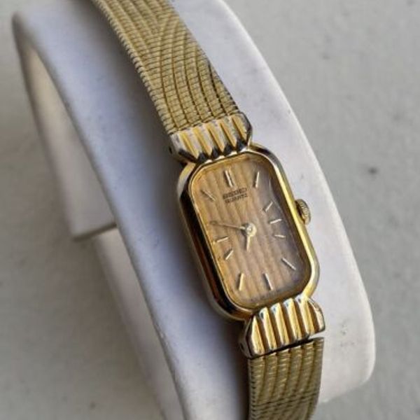 Vintage Seiko Watch Women Watch Art Deco Rectangle Face Gold 2E20-6019 ...