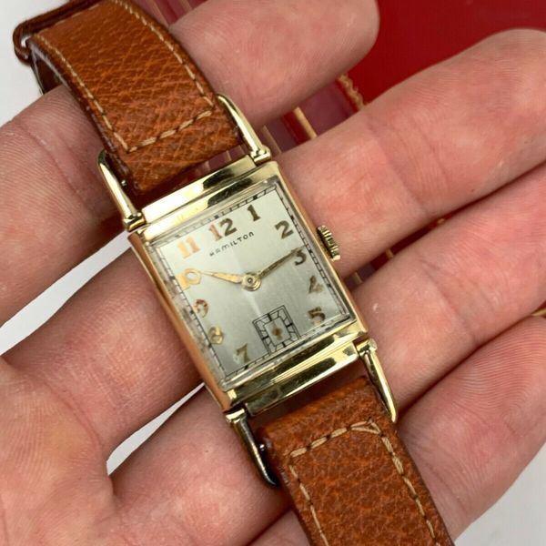 Hamilton "Wilshire" Hinged Lugs Cal. 982 19 Jewels Ca. 1940's 14K GF ...