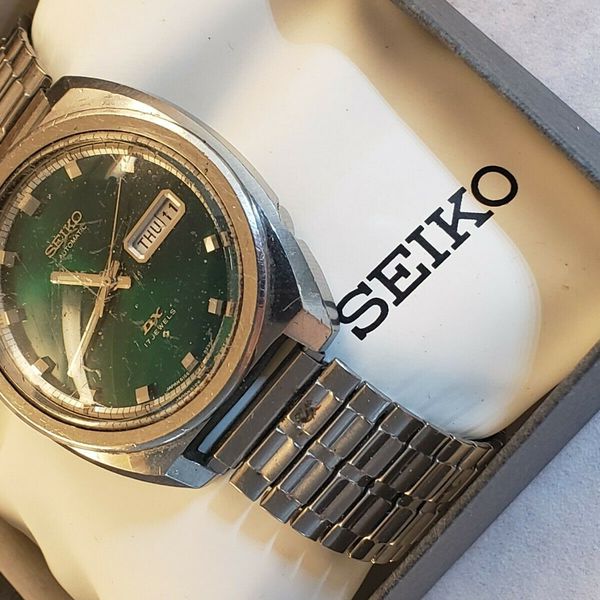 SEIKO DX Automatic Day/Date Wristwatch 17 Jewels Cal. 6106 8207 Vintage 1970 | WatchCharts