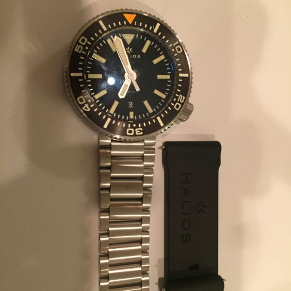 Halios Puck ETA 2824-2 Series 1 | WatchCharts Marketplace