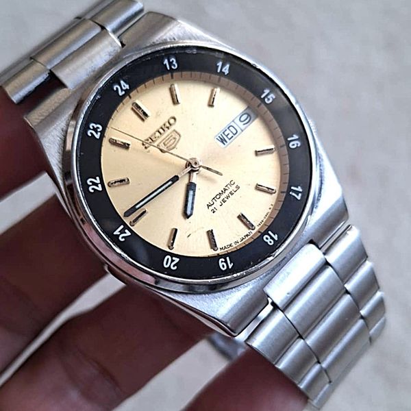 Seiko 5 automatic 21 jewels vintage 7s26 Railway time day date men | WatchCharts Marketplace