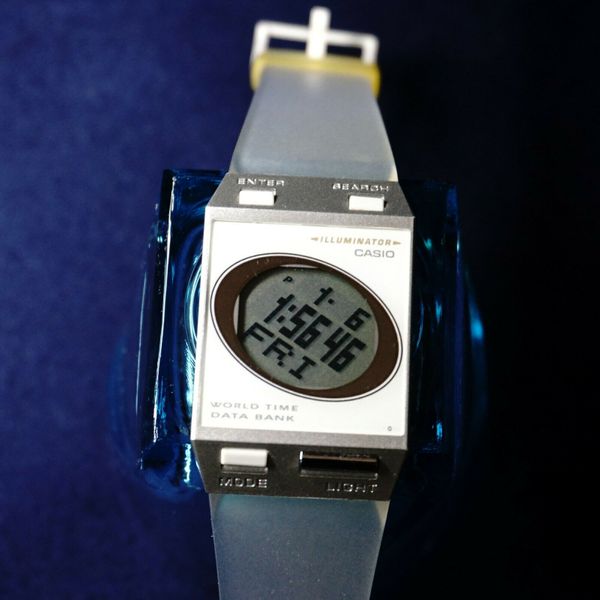 Rare White Vintage Casio 2190 FS-00 Illuminator, Data Bank, Time ...