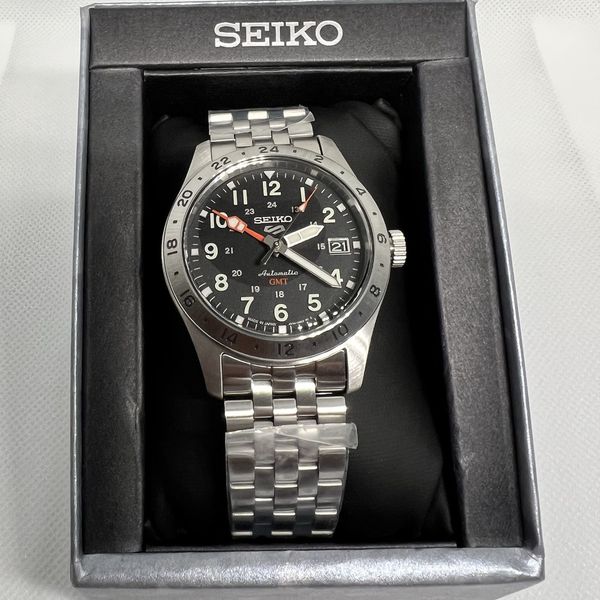 New Seiko 5 Sports Automatic GMT Black Dial Steel Bracelet Watch SSK023 ...