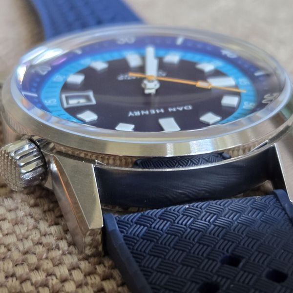 Dan Henry 1970 Automatic Diver Watch â 44mm Blue Dial w/ Date â ...
