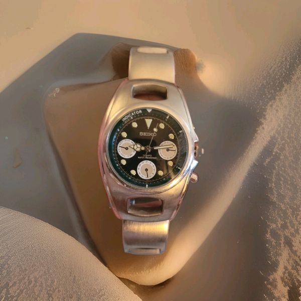 Vintage 90s Unusual Seiko Quartz Chronograph Braclet And Case Shape ...