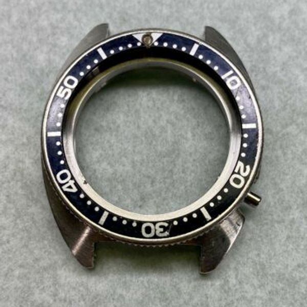 SEIKO 6105 - 8000 Proof Case And Bezel | WatchCharts