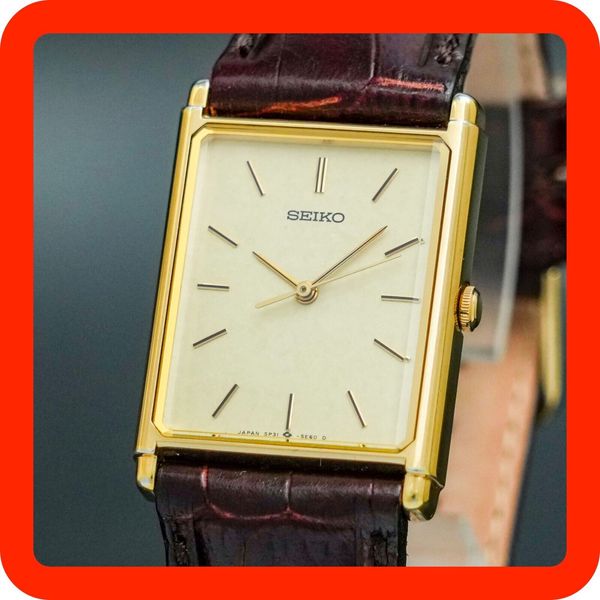 Vintage 1987 [MINT] SEIKO CHARIOT 5P31-5D40 Gold Square Tank Shape Men | WatchCharts Marketplace