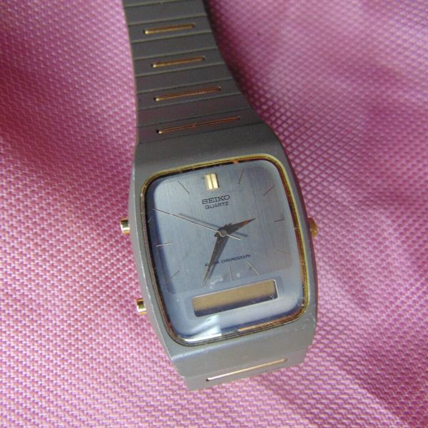 RARE VINTAGE SEIKO H601-5039 ANALOG/DIGITAL ALARM CHRONOGRAPH WATCH | WatchCharts Marketplace
