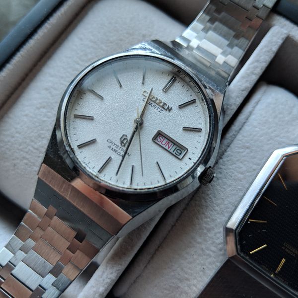 Crystron 4 Mega cal. 7370D - £1,000 | WatchCharts Marketplace