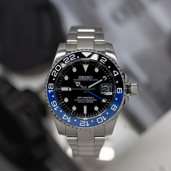 Seiko Mod Watch 'BatMan' - Black and Blue Bezel Dial NH35 40mm ...