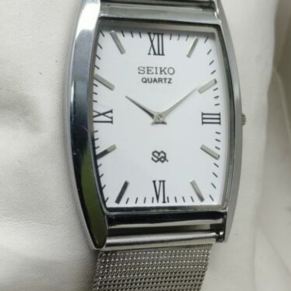 Seiko Quartz Japanese Wrist Watch 34mm Diameter Classical Round Steel ...