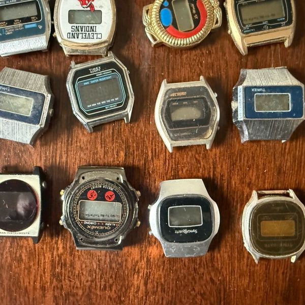 Vintage 1970s 1980s Digital Watch Lot LED LCD Repair Parts TI Timex SEE ...