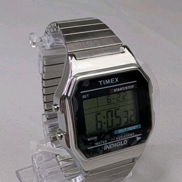 Timex T78587, Men's Digital Silvertone Expansion Band Watch, Indiglo ...