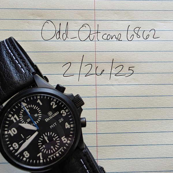 [WTS] Damasko DC58 Black 40mm w/extra factory strap | WatchCharts ...