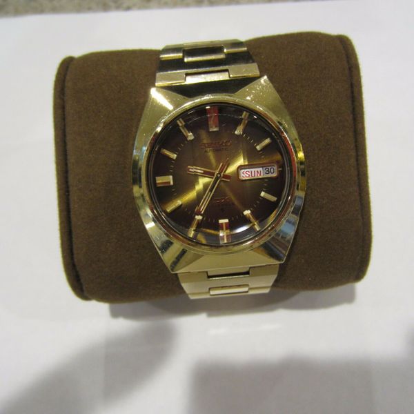 SEIKO AUTOMATIC DX 17 JEWELS 6106-7729 | WatchCharts