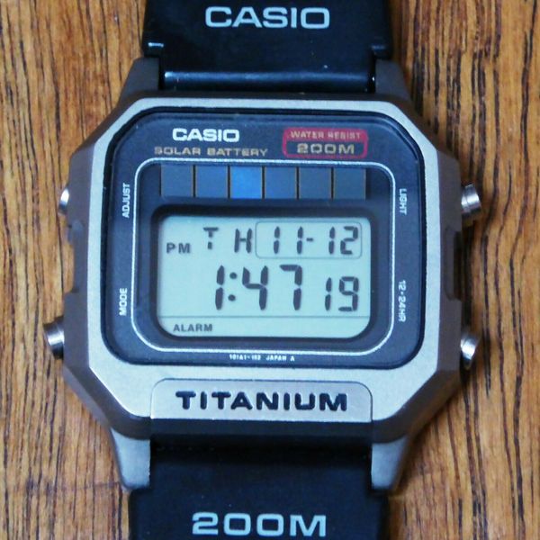 CASIO MEGA RARE TITANIUM 200M TW 7100, ORIGINAL OWNER. STORED 30+ YRS ...