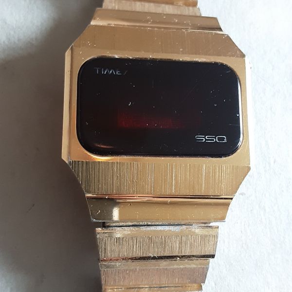 2 Vintage led wristwatches Timex Ssq and gala, Wristwatch For Spares Or ...