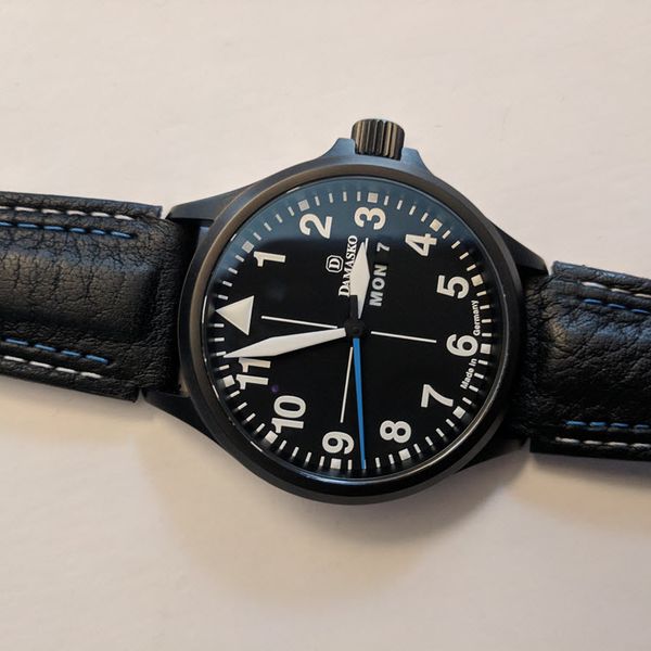 FS; Damasko DA38 Black Full Set with extra OEM strap and deployant ...
