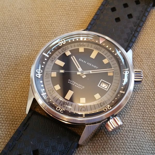 FS: Dan Henry 1970 - LNIB | WatchCharts Marketplace