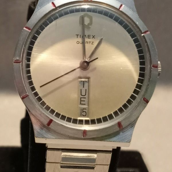 Vintage 1982 Timex Q Mens Watch | WatchCharts Marketplace