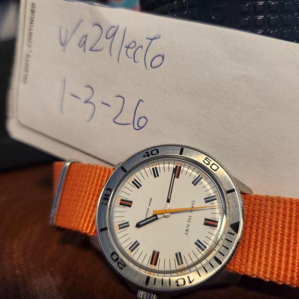 [WTS] Dan Henry 1975 Quartz | WatchCharts Marketplace