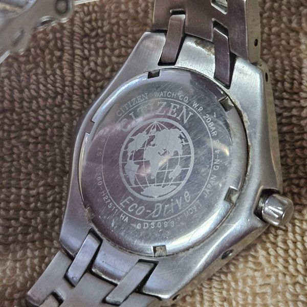 Citizen Eco-Drive (E760-H27511) Perpetual Calendar WR 200m 666ft Mens ...