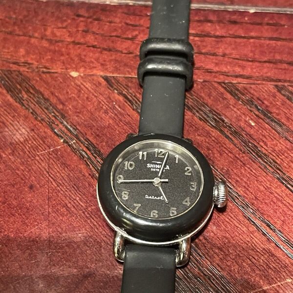 Pre-owned SHINOLA Detrola Women's Pee Wee Black Watch 25mm Needs ...