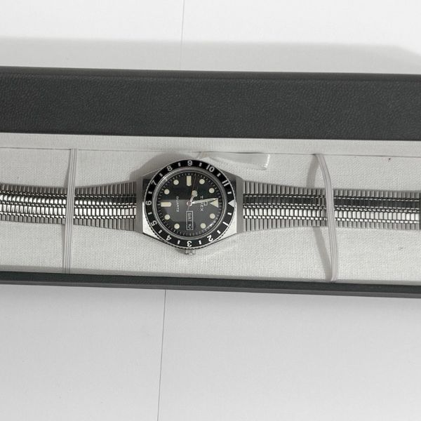 Timex Q REISSUE black dial day-date 38mm Watch; with box; TW2U61800 ...