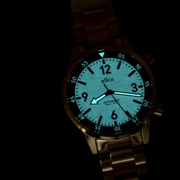 Alkin Model II Full Lume $400 | WatchCharts