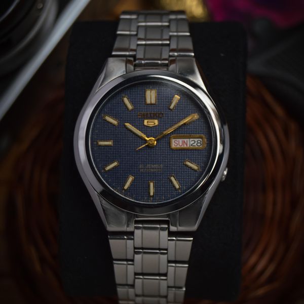 [wts] Vintage SEIKO 5 Blue Waffle Dial ???? 21J Cal. 7009 Auto ⚙️ Gold ...