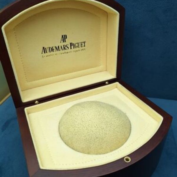 Genuine Audemars Piguet Royal Oak Box + Booklet Vintage | WatchCharts ...