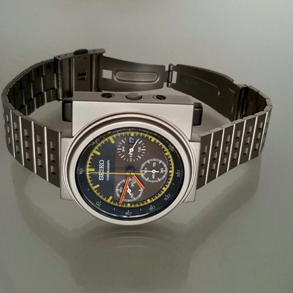 FS: LNIB Seiko Giugiaro SCED035 Ripley Aliens | WatchCharts Marketplace