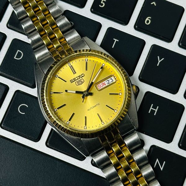Vintage Seiko 5 Date Just Fluted Bezel Jubliee Two Tone Men's Watch 7S26-3110 | WatchCharts ...