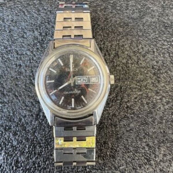 1977 Timex Q Quartz Red Nebula Vintage Watch Pulp Fiction Travolta for ...