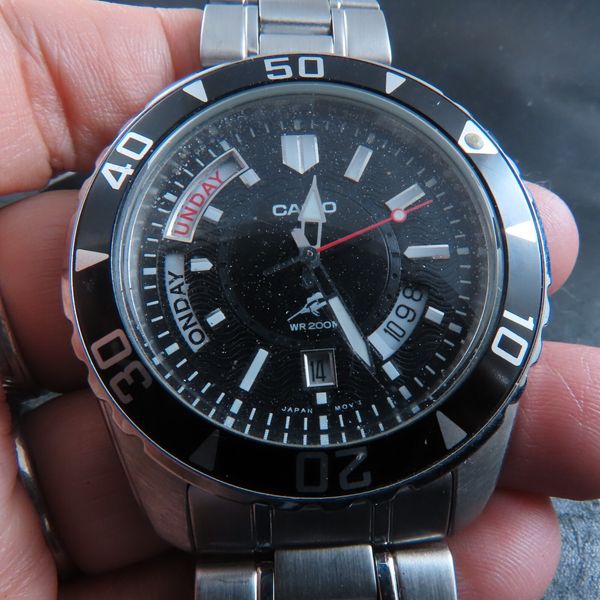 MDV-103 Casio Swordfish Daydate Quartz Men Watch (Need Repair)(Work ...