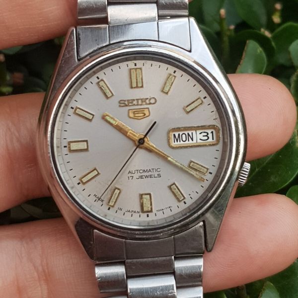 Vintage Seiko 5 Automatic 17 Jewels Gray Dial From Japan Day Date | WatchCharts Marketplace