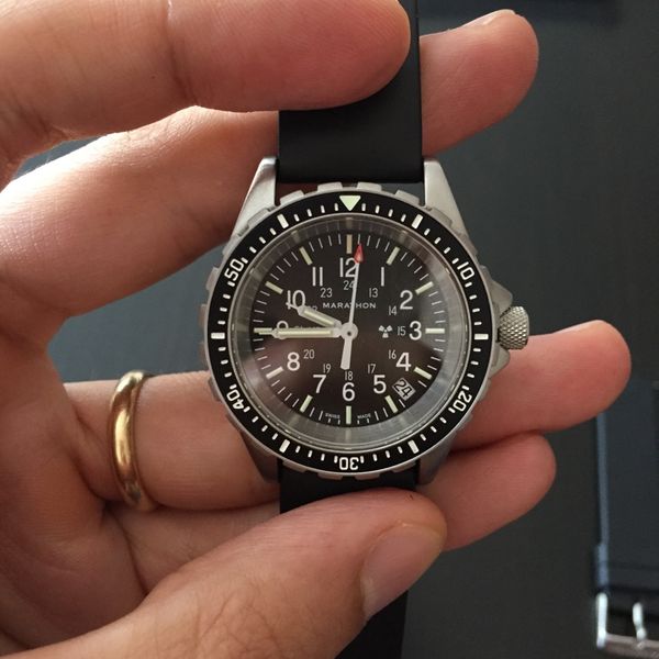 FS: Marathon Diver Medium Quartz | WatchCharts Marketplace