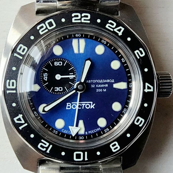 VOSTOK Amfibia GMT 17035B/Vostok Amphibia GMT 17035B | WatchCharts ...