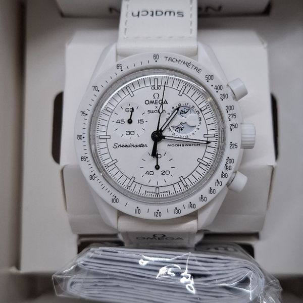 Omega x Swatch MoonSwatch â Mission To The Moonphase â Full Set â ...