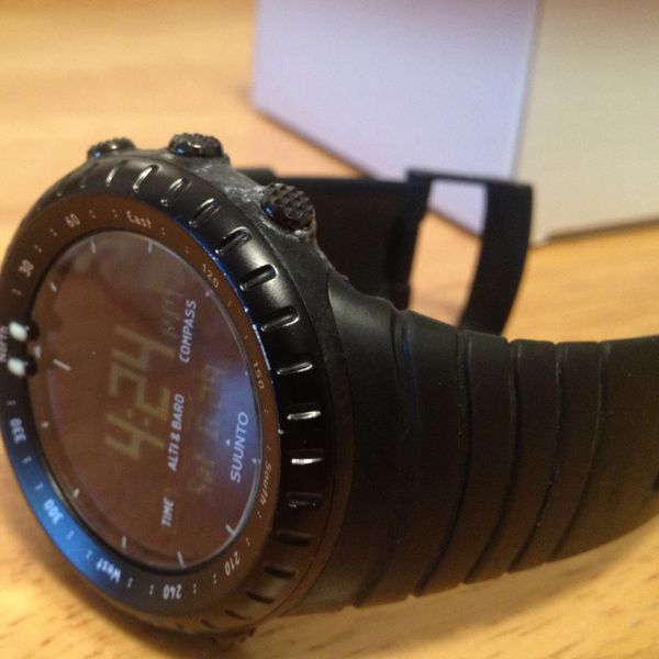 SOLD FS: SUUNTO CORE ALL BLACK USED IN ORIGINAL BOX WITH ALL CONTENTS ...