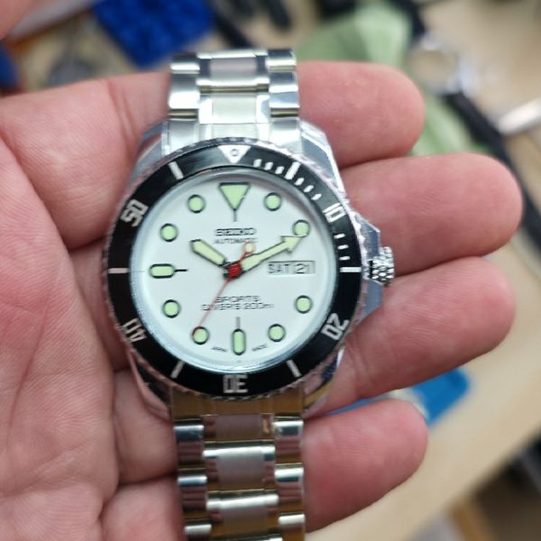 Vintage Seiko Divers Watch Automatic White Dial, Black Bezel ...