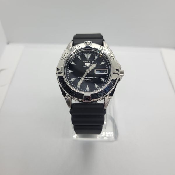 [WTS/WTT] Seiko 5 Sports SNZB33J2 Automatic || $110 | WatchCharts ...