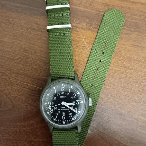 Vintage Timex MacGyver Camper Military Field Watch Men 35mm Green ...