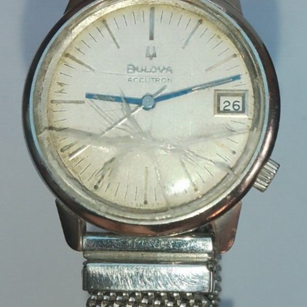 Vintage Bulova ACCUTRON 2181 Date Gents wristwatch spares repairs Steel ...