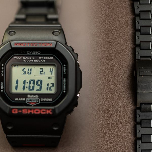 G-Shock GW-B5600HR Positive Display Mod Bluetooth Multiband Solar 200m ...