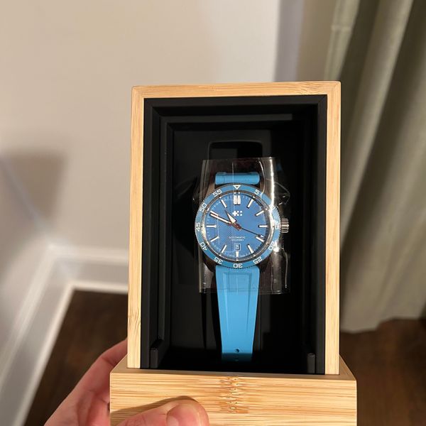[WTS] Christopher Ward C60 Trident Pro 300 – Pool Blue (BNIB, 2 Options ...