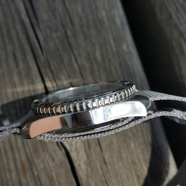 [WTS] 2022 CWC RN Diver ETA Quartz Full Kit | WatchCharts Marketplace