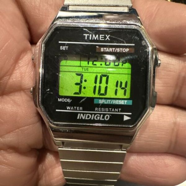Men's "Vintage" Timex Indiglo Digital Watch 555 R6 Light Doesnt Work ...