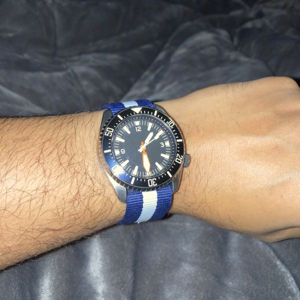 [$300 USD] Islander SKX Mod | WatchCharts Marketplace