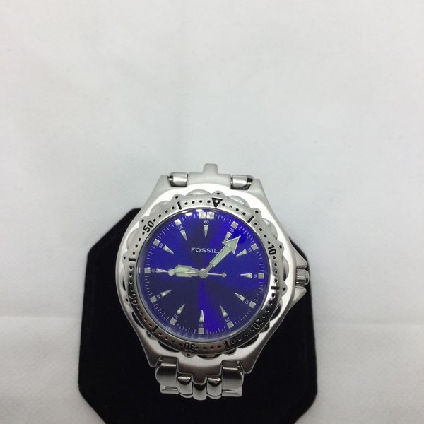 Fossil For Safeway Blue Dial Wrist Watch (parts/repair) | WatchCharts ...